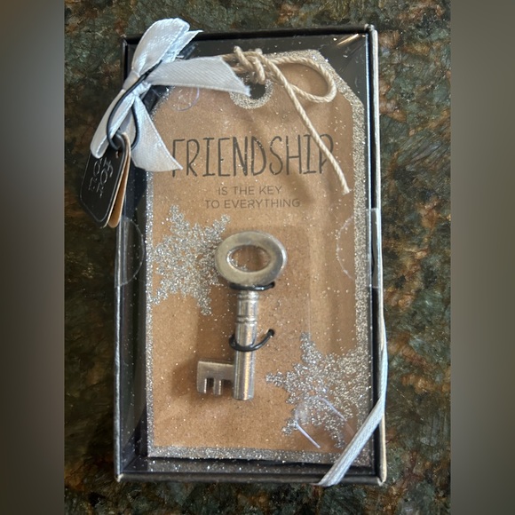 Accessories | 16 Friendship Keys | Poshmark